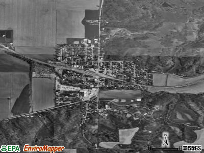 Bluffs, Illinois (IL 62621) profile: population, maps, real estate ...
